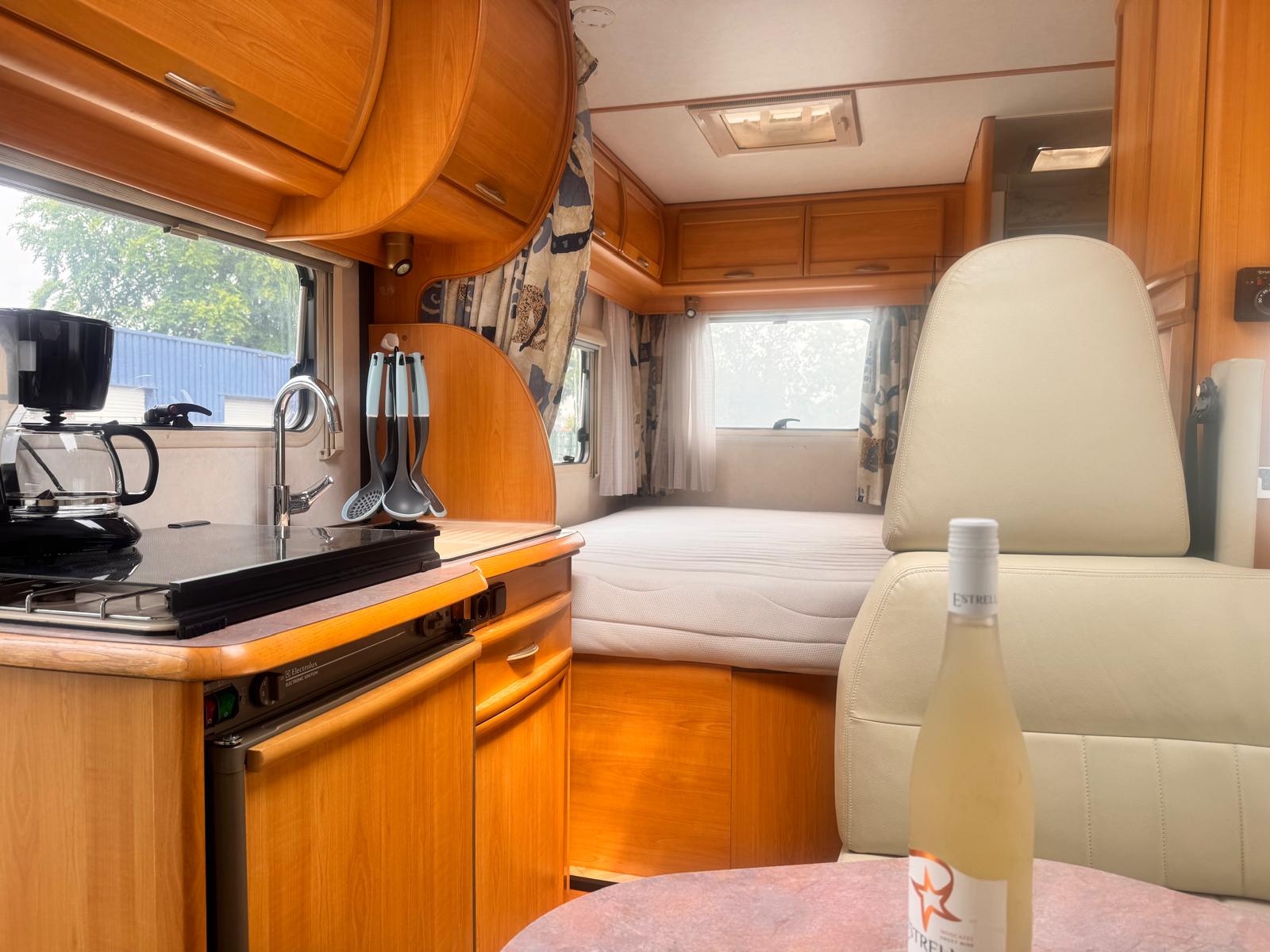 Camper LMC - Camperverhuur Veendam
